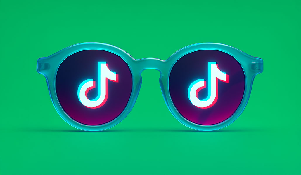 Big-name brands like Crocs and Pacsun are powering TikTok Shop's ...