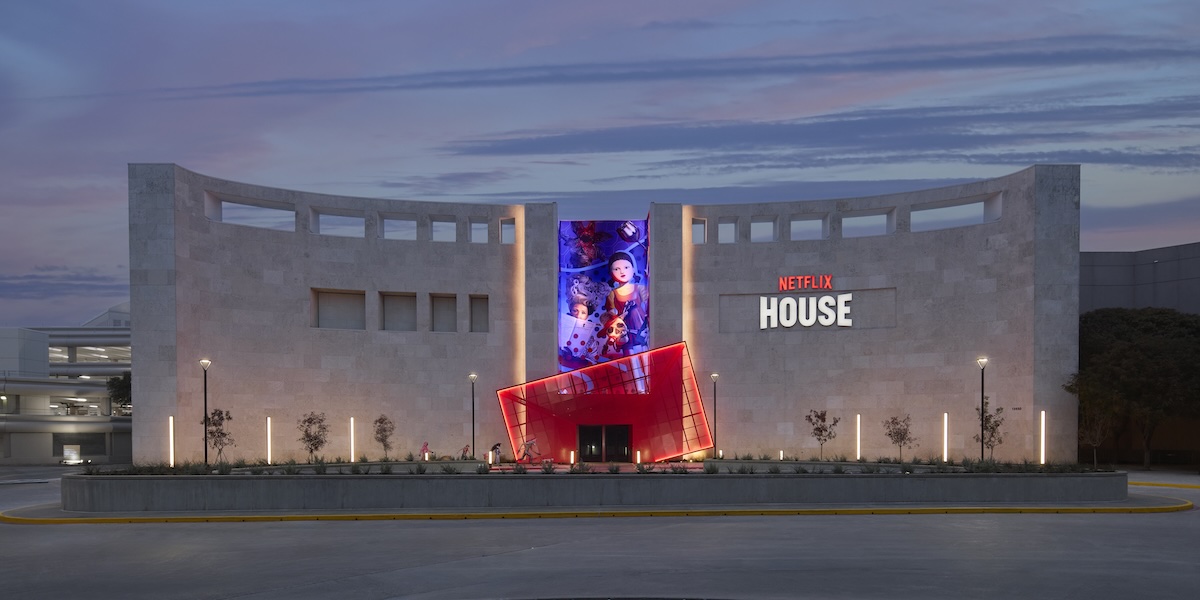 Netflix transforms former mall department stores into experiential ...